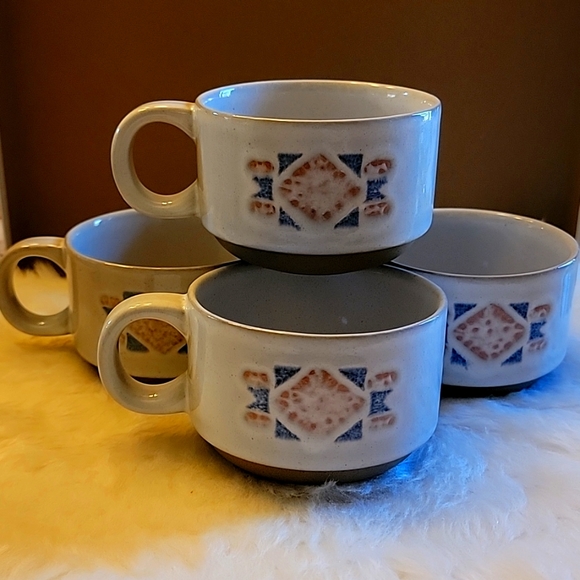 midwinter | Dining | 4 Japan Stoneware Midwinter Pattern Coffee Cups ...